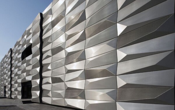 Cladding Dubai: Inspiring Designs for Contemporary Buildings